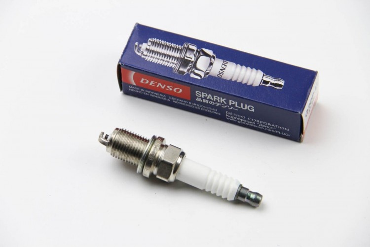Свеча DENSO U24FER9 аналог 5666 CR8EH-9 купить для мотоцикла, питбайка ...